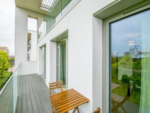 2 Bedrooms Flat for rent in Booth Road, London E16