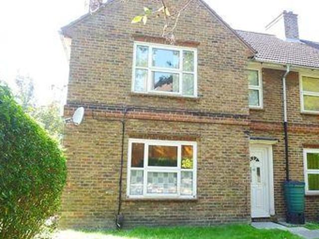 2 Bedrooms Flat for rent in Bates Road, Brighton BN1