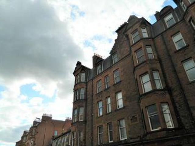 2 Bedrooms Flat for rent in Bath Street, Portobello, Edinburgh EH15