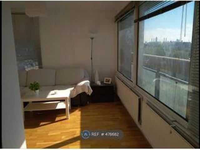 2 Bedrooms Flat for rent in Battersea Church Road, London SW11