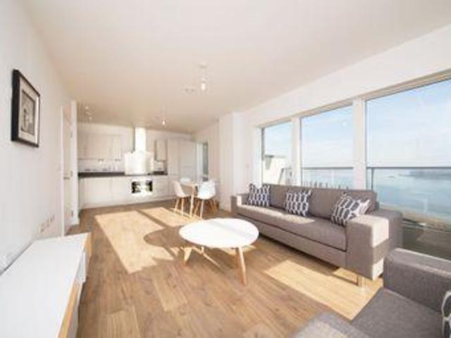 2 Bedrooms Flat for rent in Bawley Court, 1 Magellan Boulevard, Royal Docks, London E16