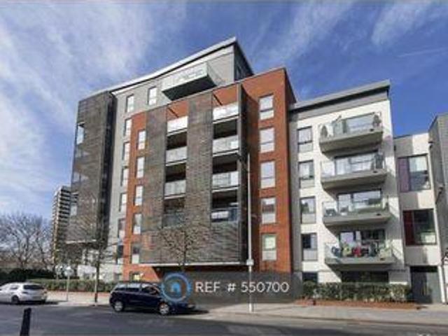 2 Bedrooms Flat for rent in Baythorne Street, London E3