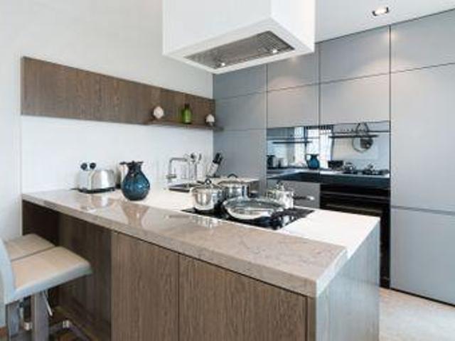 2 Bedrooms Flat for rent in Babmaes Street, St James, London SW1Y