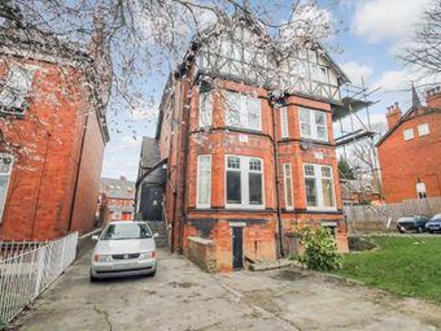 2 Bedrooms Flat for rent in Bainbrigge Road, Headingley, Leeds LS6