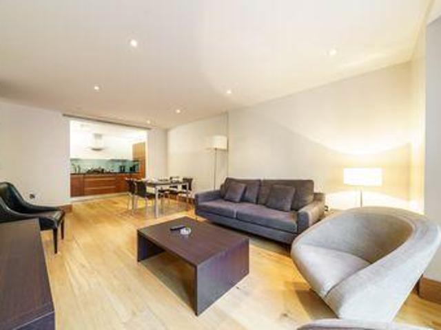 2 Bedrooms Flat for rent in Baker Street, Marylebone NW1