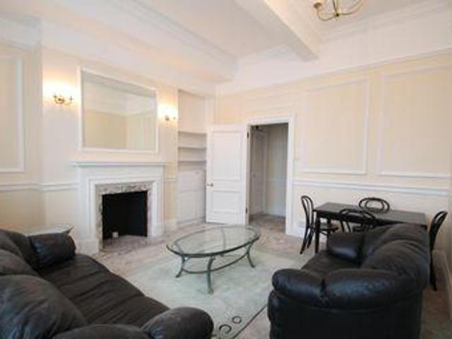 2 Bedrooms Flat for rent in Baker Street, London NW1