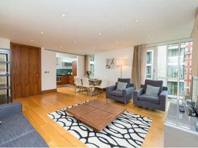 2 Bedrooms Flat for rent in Baker Street, London NW1