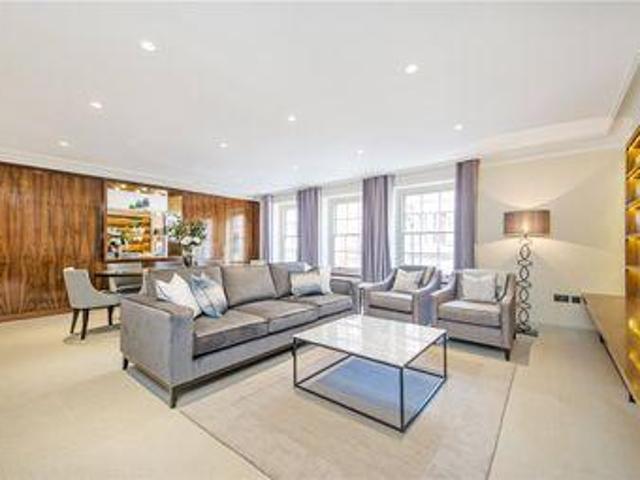 2 Bedrooms Flat for rent in Balfour Place, Mayfair, London W1K