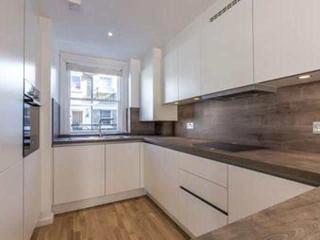 2 Bedrooms Flat for rent in Balham, Hill, London SW12