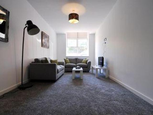 2 Bedrooms Flat for rent in Balme Street, City Centre, Bradford BD1