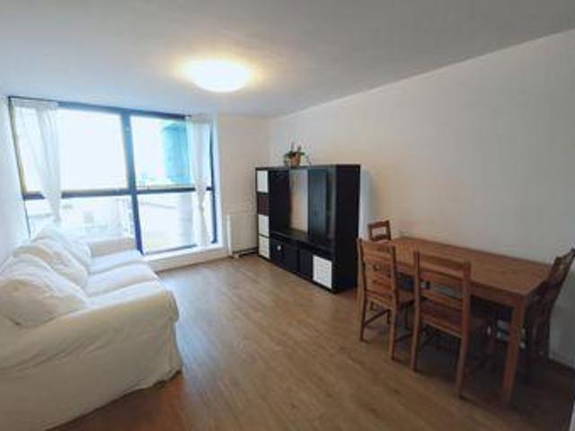 2 Bedrooms Flat for rent in Baltic Quay, 1 Sweden Gate, London SE16
