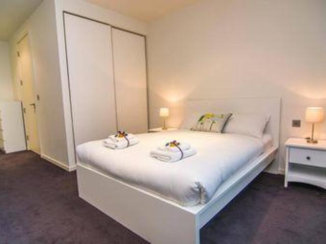 2 Bedrooms Flat for rent in Baltimore Wharf, Canary Wharf E14
