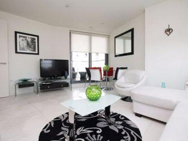 2 Bedrooms Flat for rent in Baltimore Wharf, Canary Wharf E14