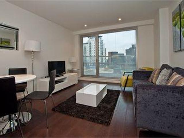 2 Bedrooms Flat for rent in Baltimore Wharf, London E14