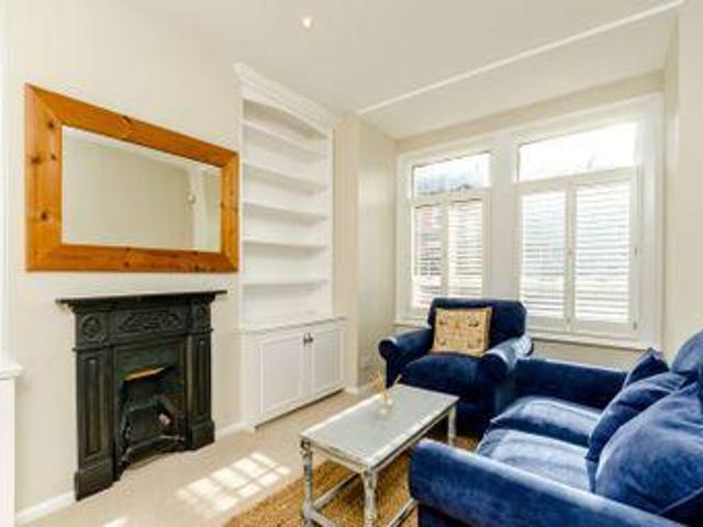 2 Bedrooms Flat for rent in Balvernie Grove, Southfields SW18