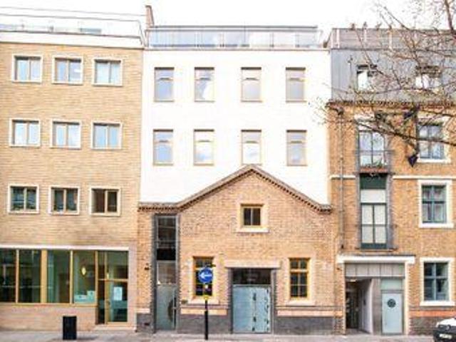 2 Bedrooms Flat for rent in Banner Street, London EC1Y