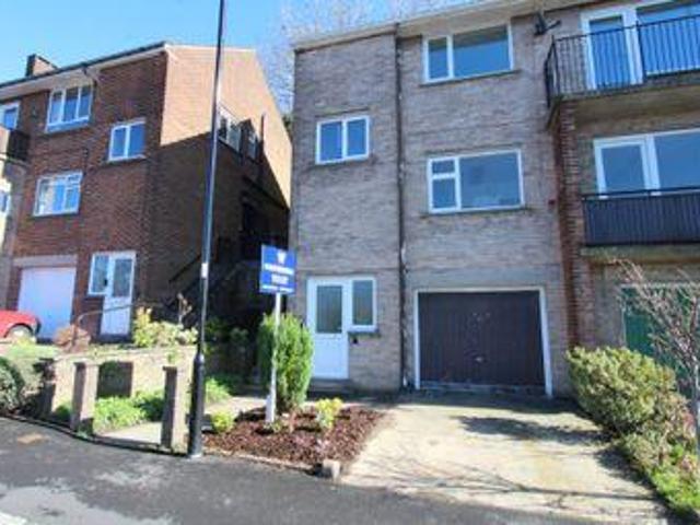 2 Bedrooms Flat for rent in Bannerdale View, Sheffield S11