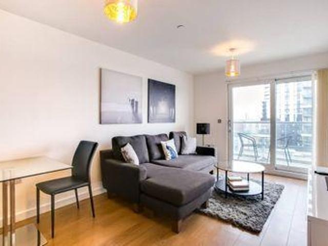 2 Bedrooms Flat for rent in Barge Walk, London SE10