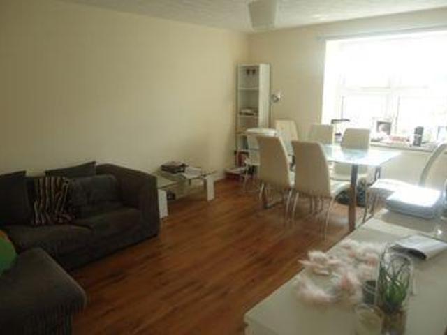 2 Bedrooms Flat for rent in Barker Drive, Camden NW1