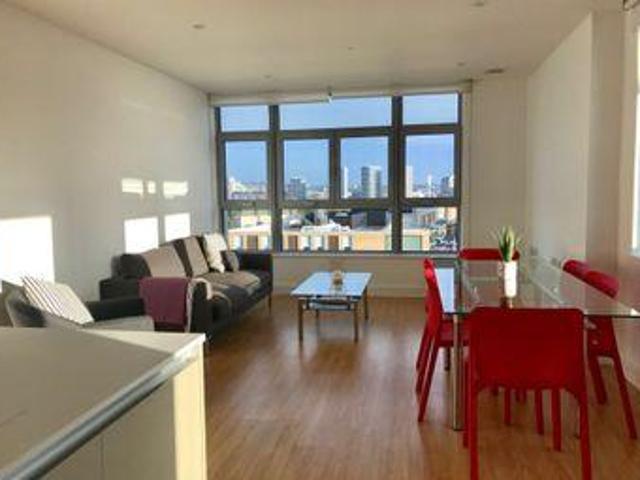 2 Bedrooms Flat for rent in Barking Road, Canning Town E16