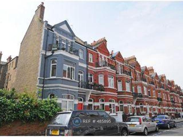 2 Bedrooms Flat for rent in Barons Court, London W14
