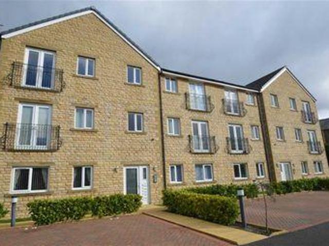 2 Bedrooms Flat for rent in Barleyfield Mews, Burnley BB12
