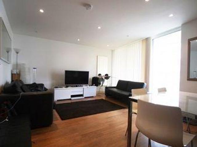 2 Bedrooms Flat for rent in Basin Approach, London E16