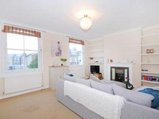 2 Bedrooms Flat for rent in Bassein Park Road, London W12
