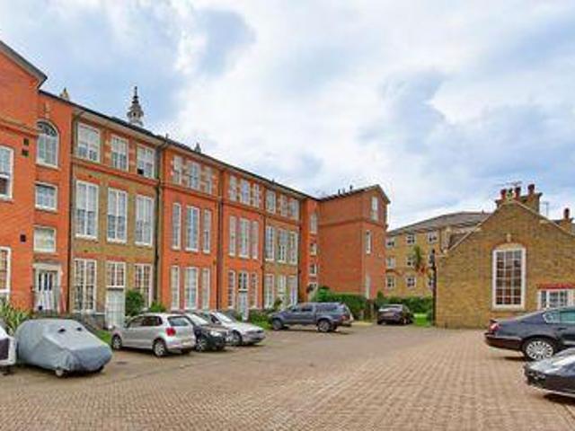 2 Bedrooms Flat for rent in Beta Place, Clapham North SW4