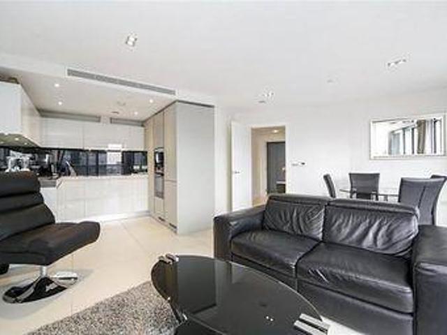 2 Bedrooms Flat for rent in Bezier Apartments, 91 City Road, Old Street, London EC1Y