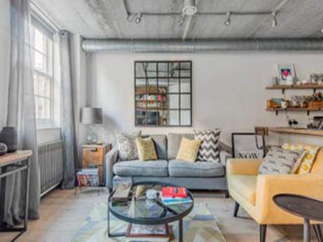 2 Bedrooms Flat for rent in Bear Lane, London SE1