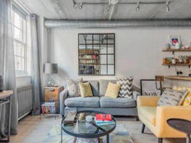 2 Bedrooms Flat for rent in Bear Lane, London SE1