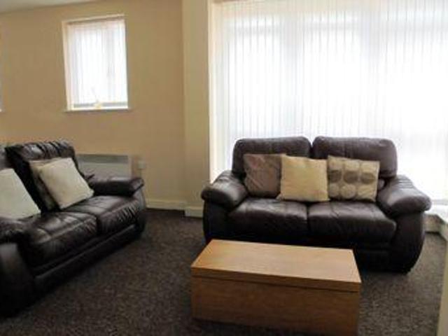 2 Bedrooms Flat for rent in Beauchamp House, Greyfriars Road, Coventry, West Midlands CV1