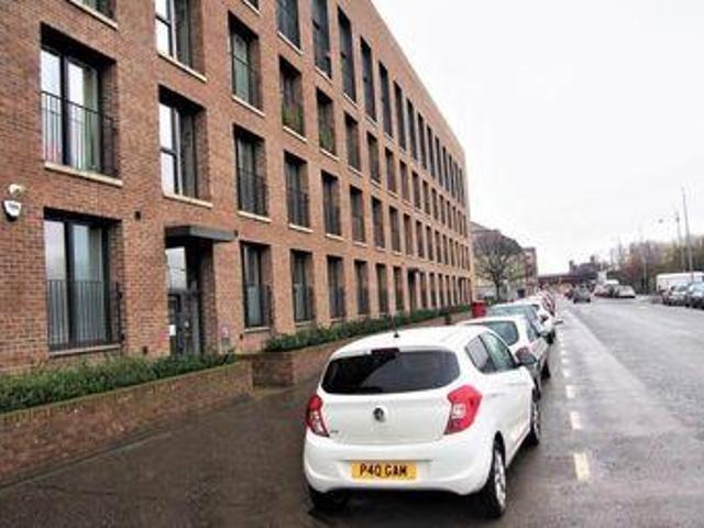 2 Bedrooms Flat for rent in Bedford Street, Glasgow G5