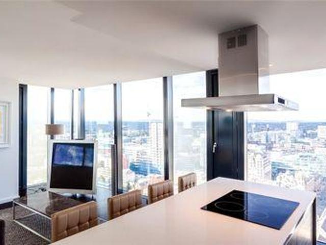 2 Bedrooms Flat for rent in Beetham Tower, Deansgate, Manchester M3