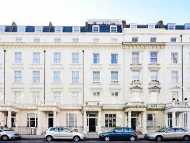 2 Bedrooms Flat for rent in Belgrave Road, Pimlico SW1V