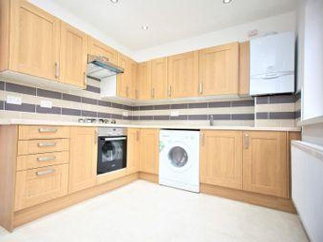 2 Bedrooms Flat for rent in Bell Lane, Hendon NW4