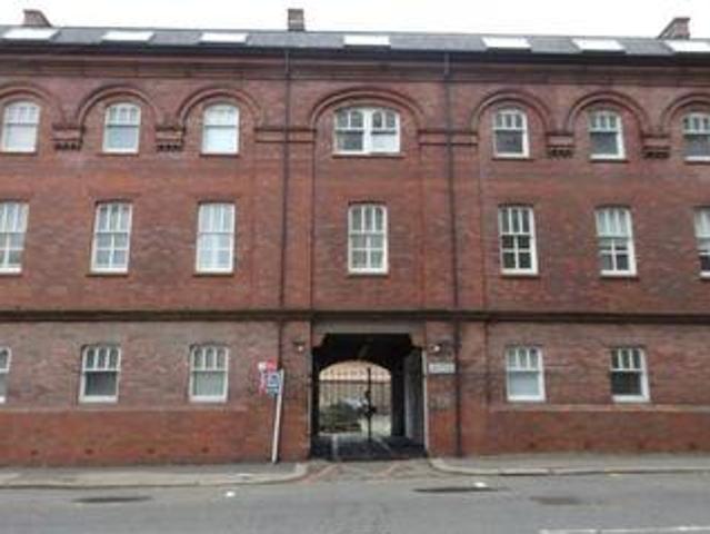2 Bedrooms Flat for rent in Bell Street, Glasgow G4