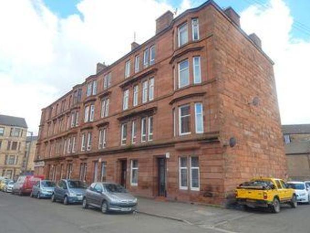 2 Bedrooms Flat for rent in Belleisle Street, Glasgow G42