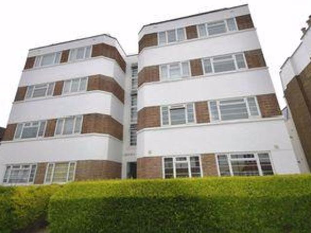 2 Bedrooms Flat for rent in Belmont Road, Wallington SM6