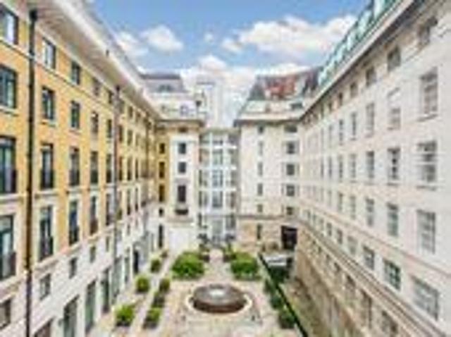 2 Bedrooms Flat for rent in Belvedere Road, London, London SE1