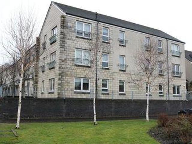 2 Bedrooms Flat for rent in Belvidere Avenue, Glasgow G31