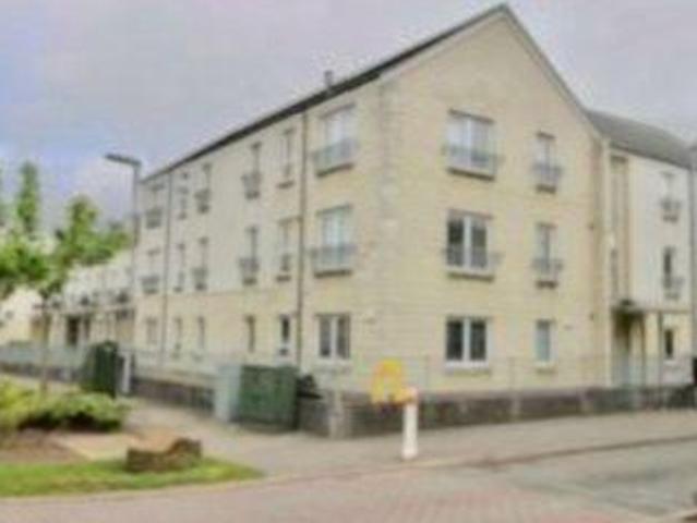 2 Bedrooms Flat for rent in Belvidere Avenue, Glasgow G31