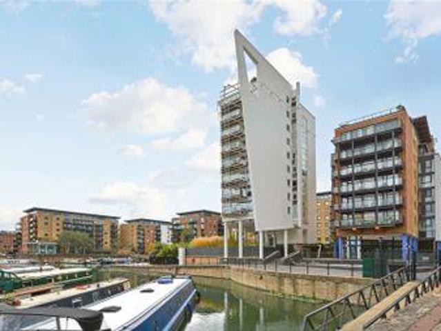 2 Bedrooms Flat for rent in Berglen Court, 7 Branch Road, London E14