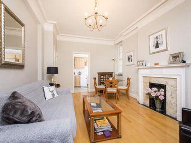 2 Bedrooms Flat for rent in Berkeley Street, Mayfair, London W1J