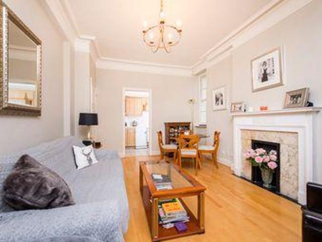 2 Bedrooms Flat for rent in Berkeley Street, Mayfair W1J
