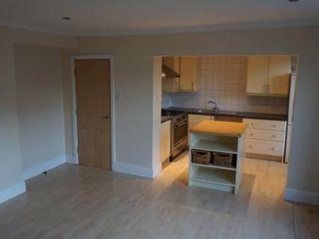 2 Bedrooms Flat for rent in Berkeley Precinct, Ecclesall Road, Sheffield S11