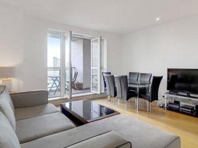 2 Bedrooms Flat for rent in Berkeley Tower, Westferry Circus, London E14