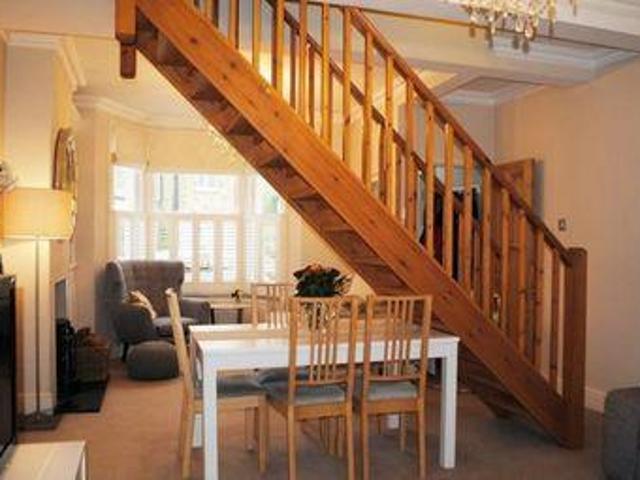 2 Bedrooms Flat for rent in Bickersteth Street, London SW17 9Sq