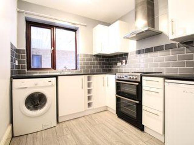 2 Bedrooms Flat for rent in Bidwell Close, Letchworth Garden City SG6